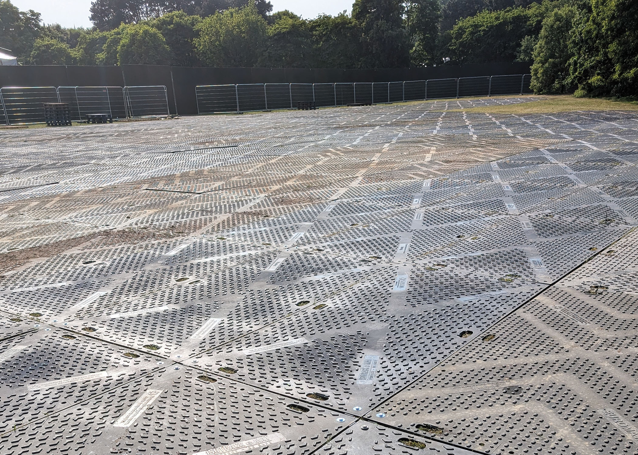 Atlas Ground Protection - Specialist supplier of temporary walkways and ...